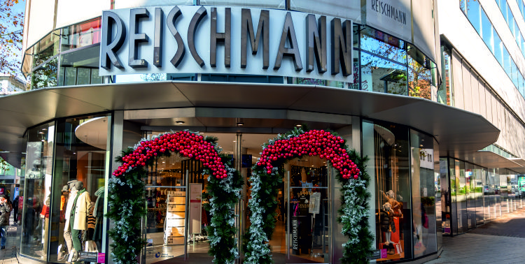 Die Vorweihnachtszeit mit vielen Aktionen bei Mode Reischmann in Ulm ...